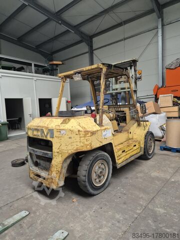 Telehandler
TCM FD60Z4