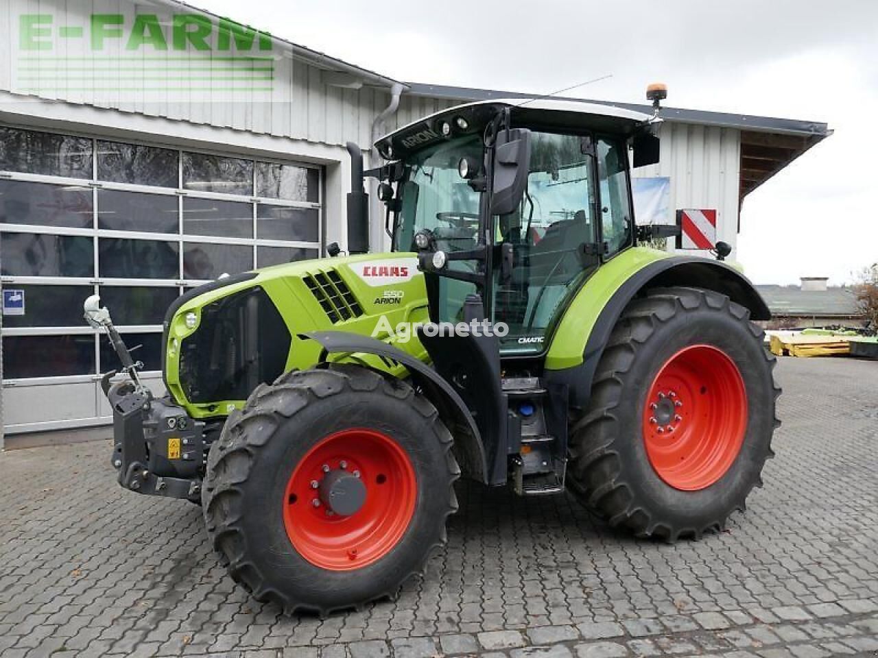 Claas arion 550 cmatic cebis CMATIC CEBIS traktor točkaš