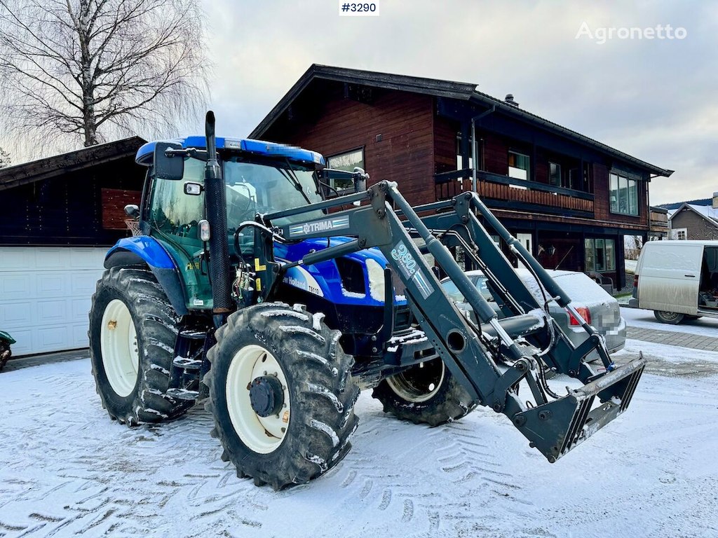 New Holland TS110A traktor točkaš