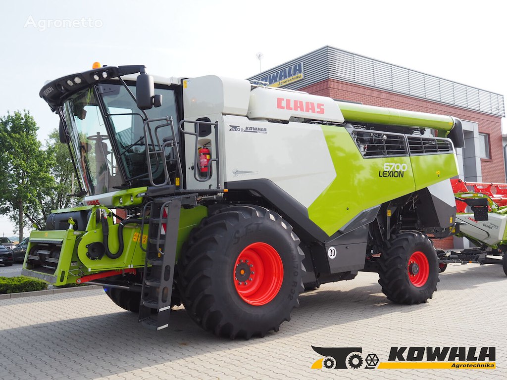 Claas Lexion 6700 + V770 kombajn za žito