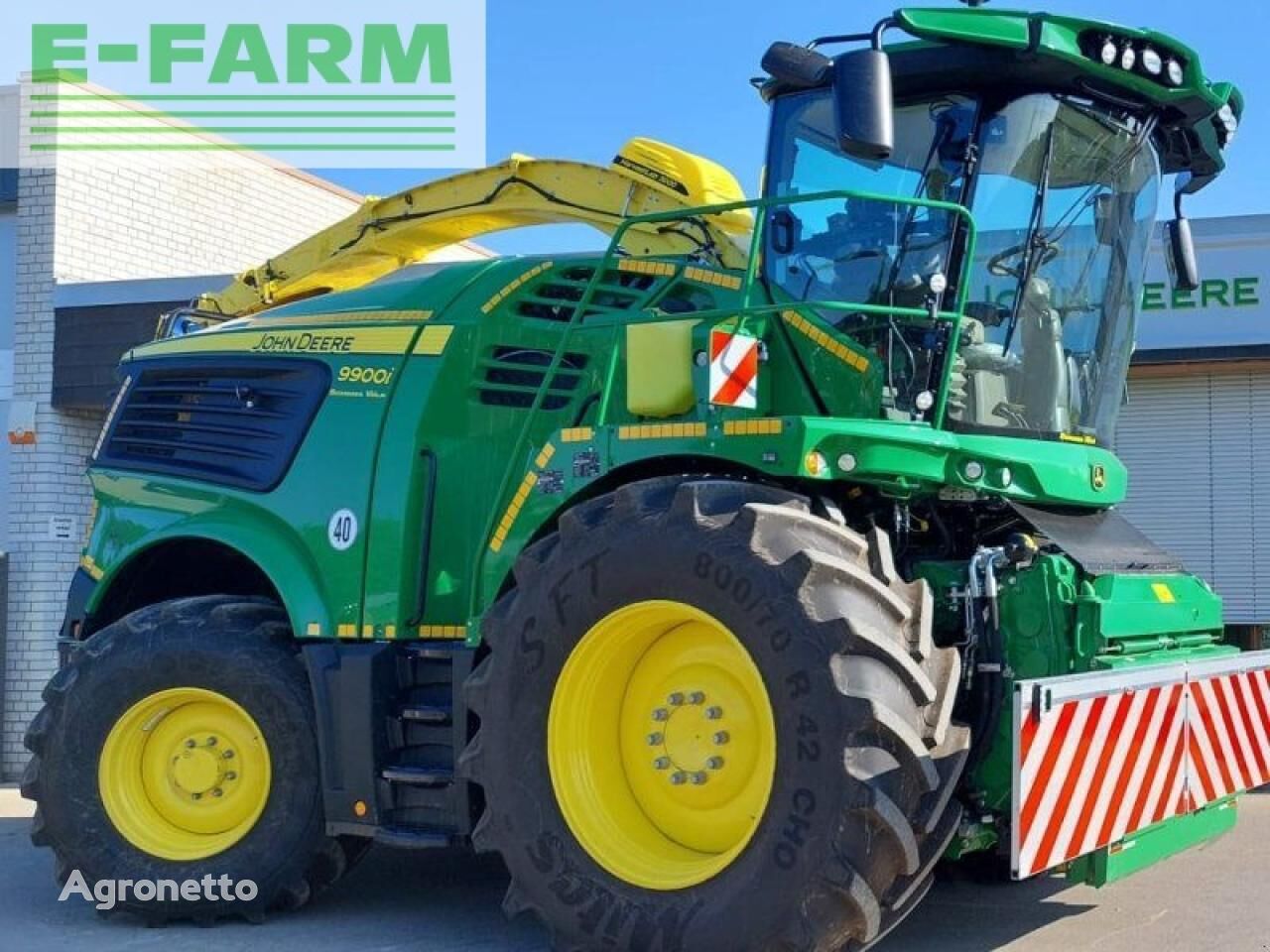 John Deere 9900 i krmni kombajn