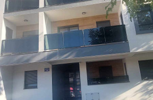 Prodajem Stan-Apartman, Altina, Beograd Grad