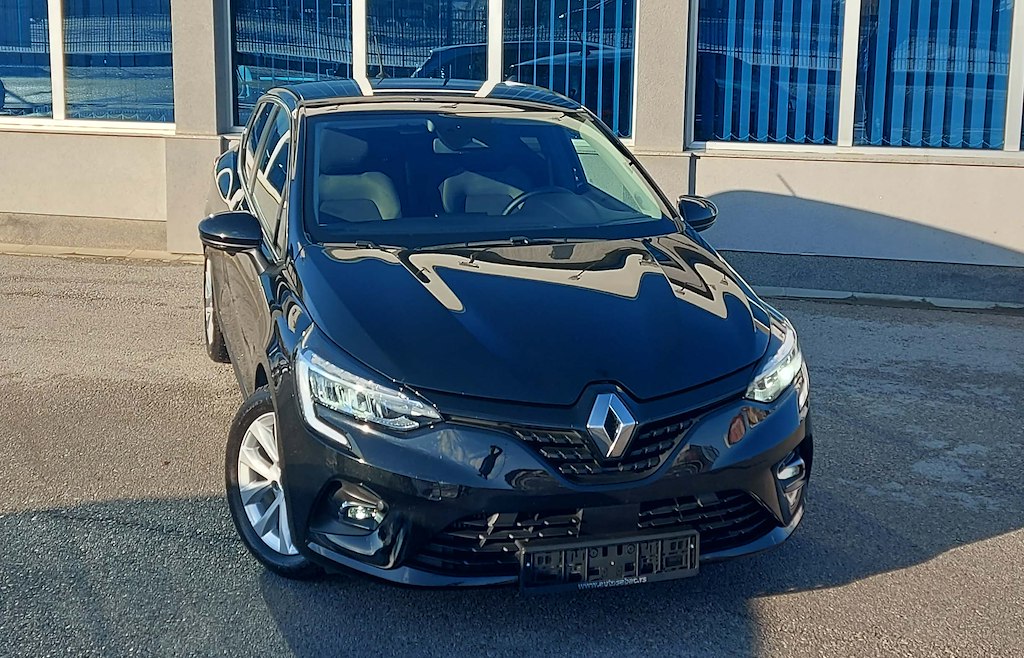 2020 Renault Clio 1.0 TCE nav led park