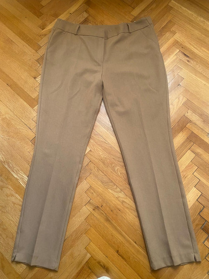 Krem nove pantalone