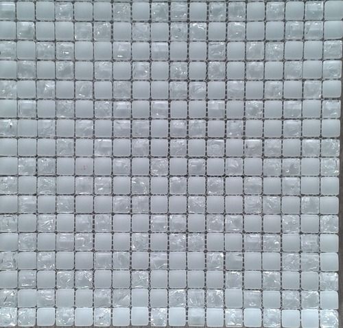 Stakleni Mozaik Superwhite-C 300x300x8mm 0,99m2