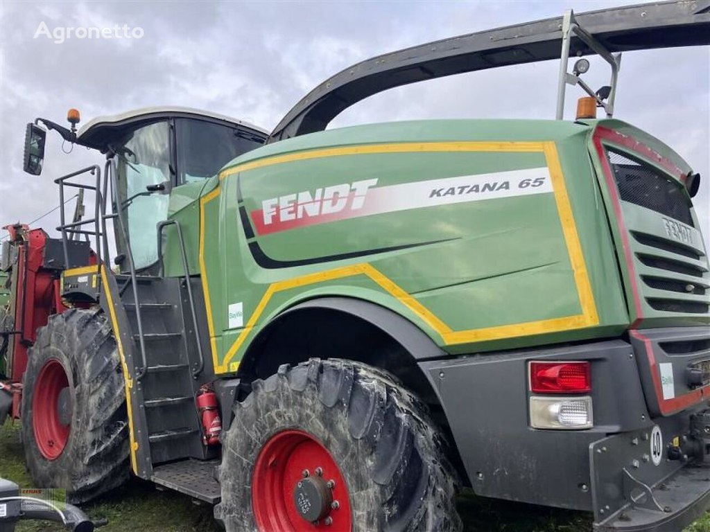 Fendt KATANA 65 krmni kombajn