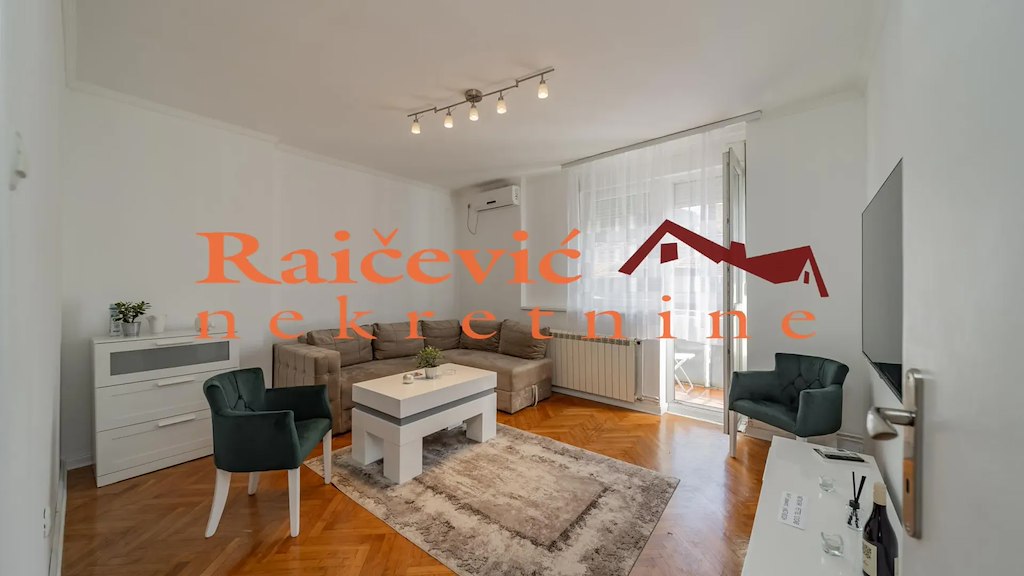 Izdavanje, dvosoban stan, 56m2, Dorćol, Beograd