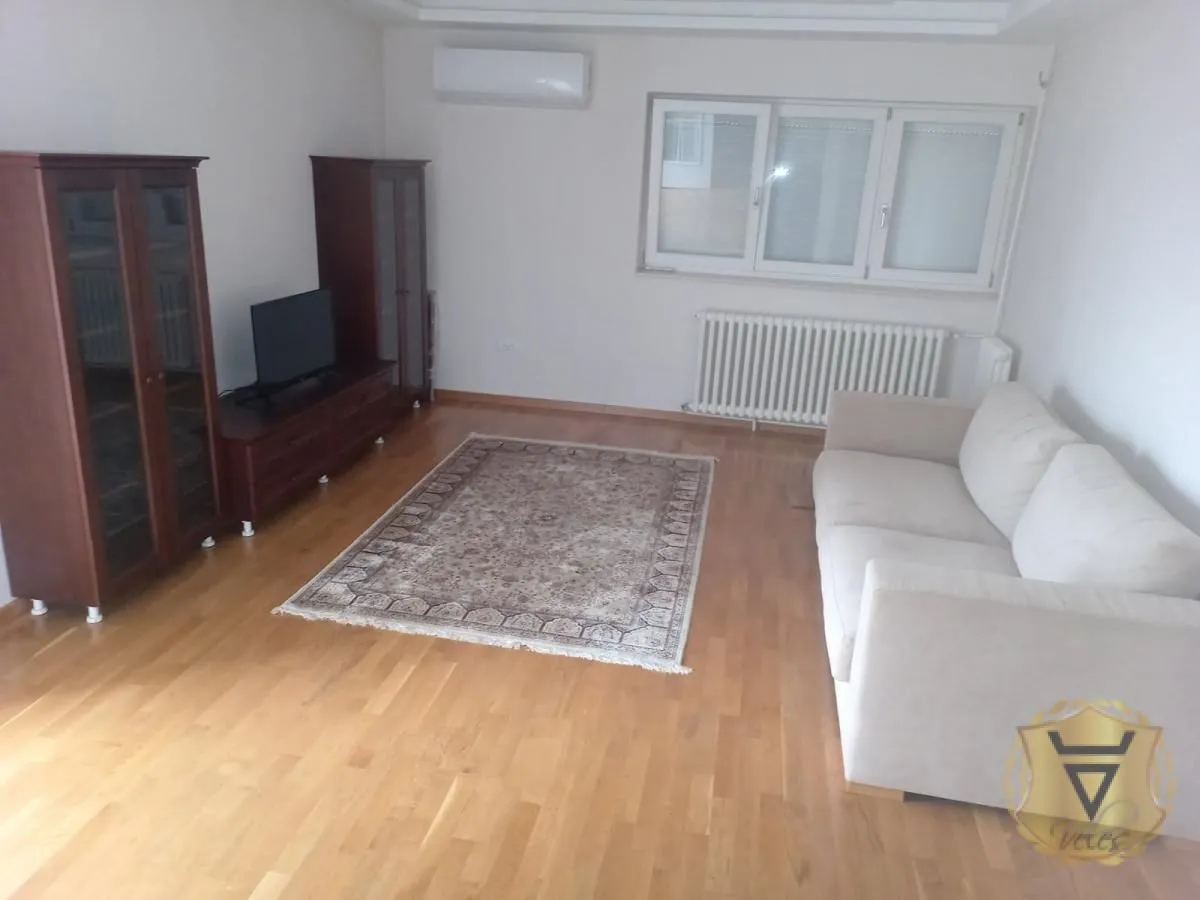 Izdavanje, trosoban stan, 100m2, Tašmajdan, Palilula, Beograd