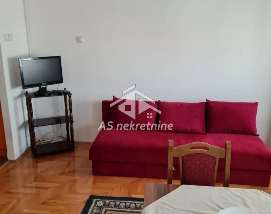 Izdavanje, garsonjera, 26m2, Đeram Pijaca, Beograd