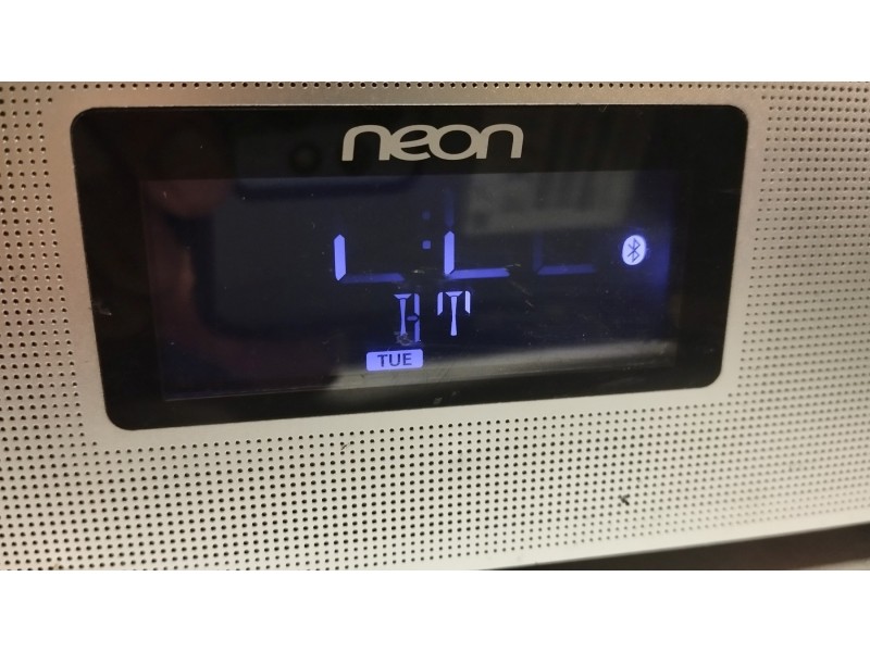 Neon FM BT radio