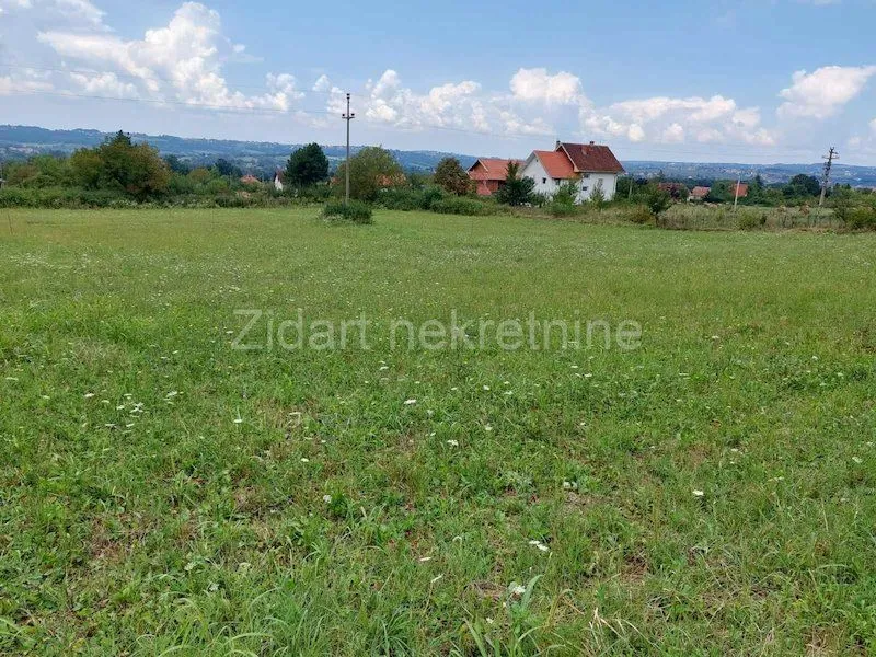 Prodaja, zemljište, 800m2, Boždarevac, Barajevo, Beograd