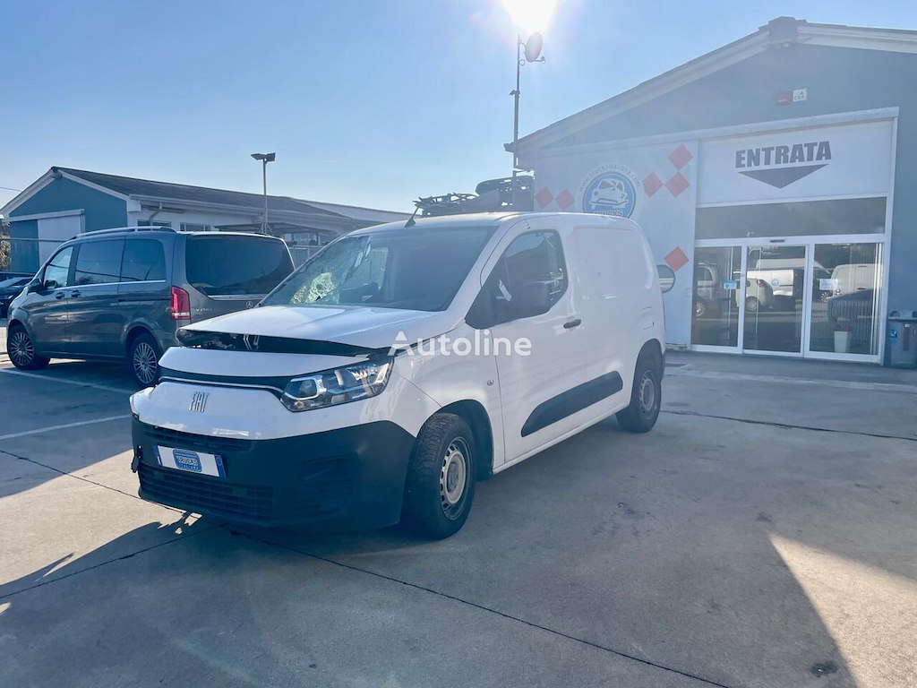 FIAT DOBLO 1.5 BLUE HDI laki furgon nakon udesa