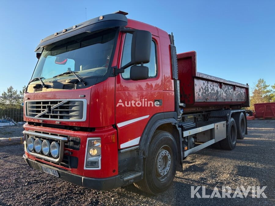 Prodaje se Volvo FM9 6X2 kiper na aukciji