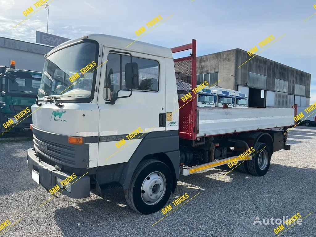 Nissan M90.150 3-Seiten-Kipper 4x2 Manual kiper