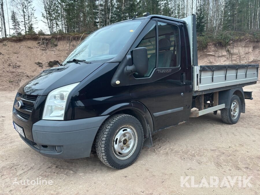 Prodaje se Ford Transit kamion s ravnom platformom na aukciji