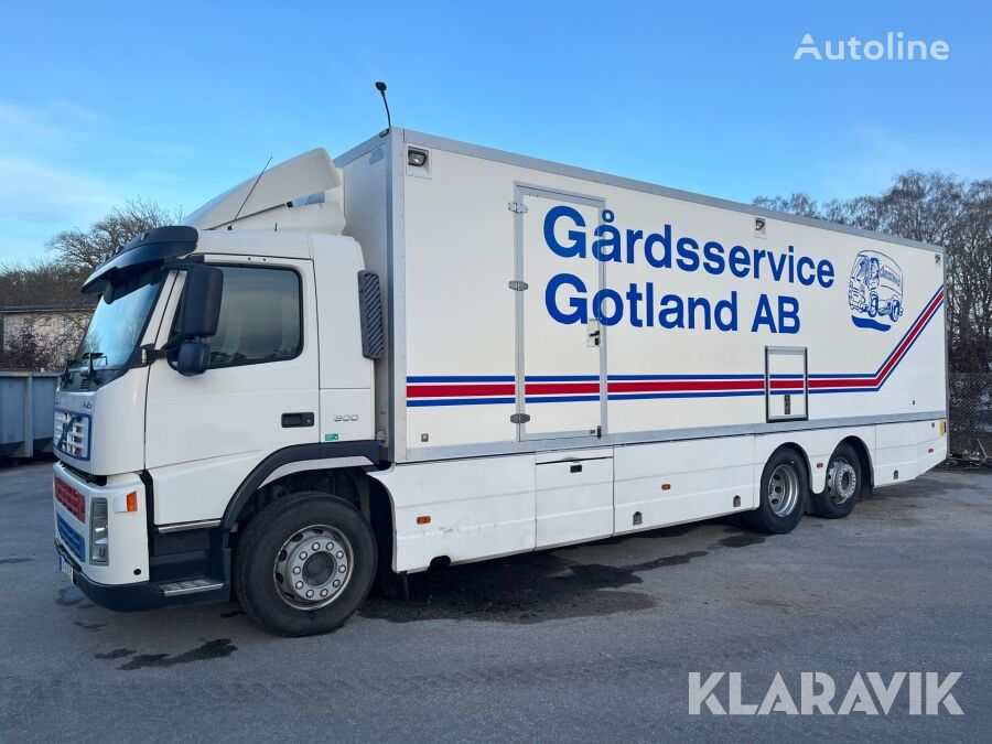 Prodaje se Volvo FM9 300 6x2 kamion furgon na aukciji