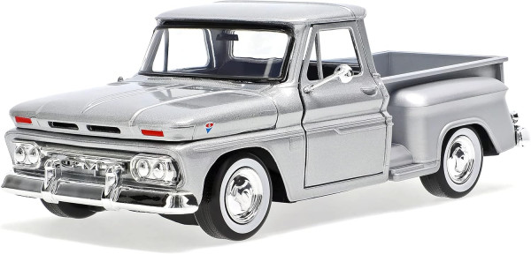 Metalni auto GMC C1000 1966 1:24, Motormax