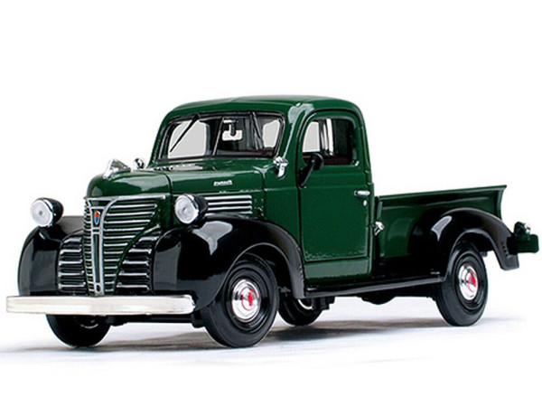 Metalni auto PLYMOUTH Truck 1941 G, 1:24, Motormax