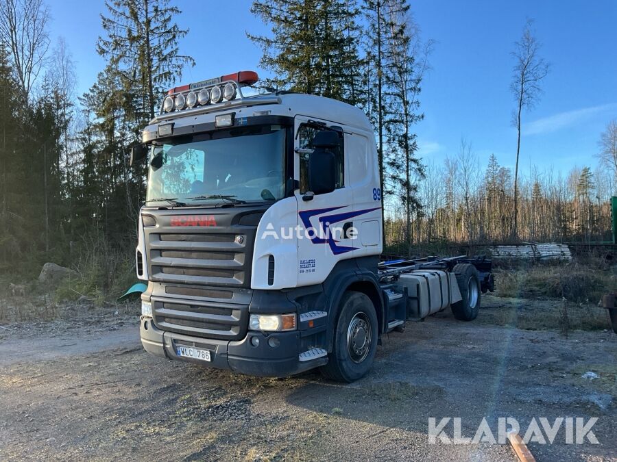 Prodaje se Scania R500 6x2 kamion šasija na aukciji