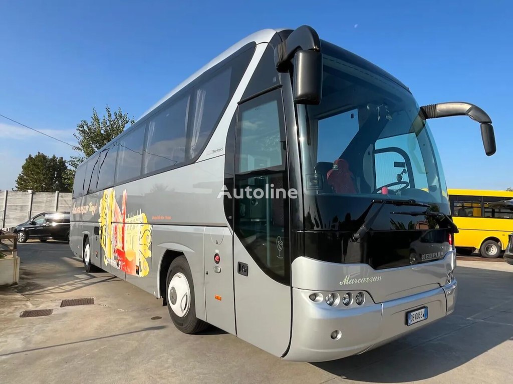 Prodaje se Neoplan Tourliner turistički autobus na aukciji