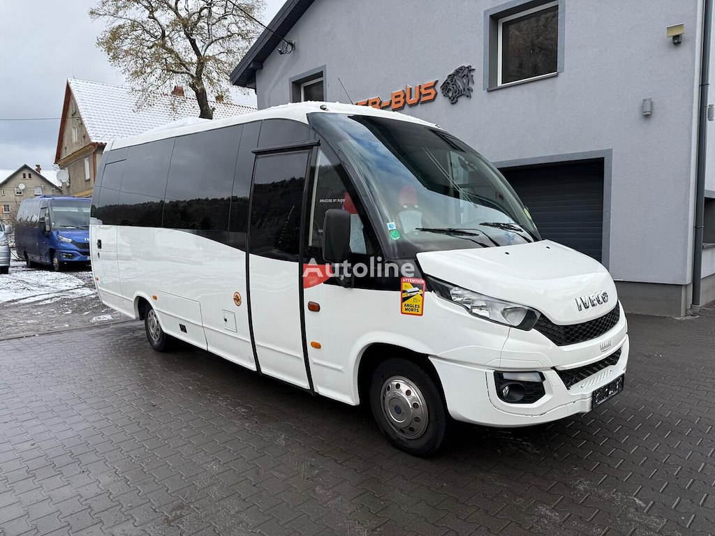 Indcar Iveco Wing turistički autobus