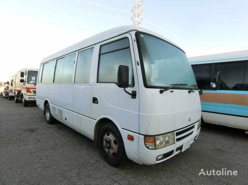 Mitsubishi ROSA prigradski autobus