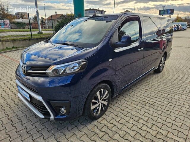 Toyota Proace Verso Family 2.0 D-4D 180 L2 A8 putnički minibus