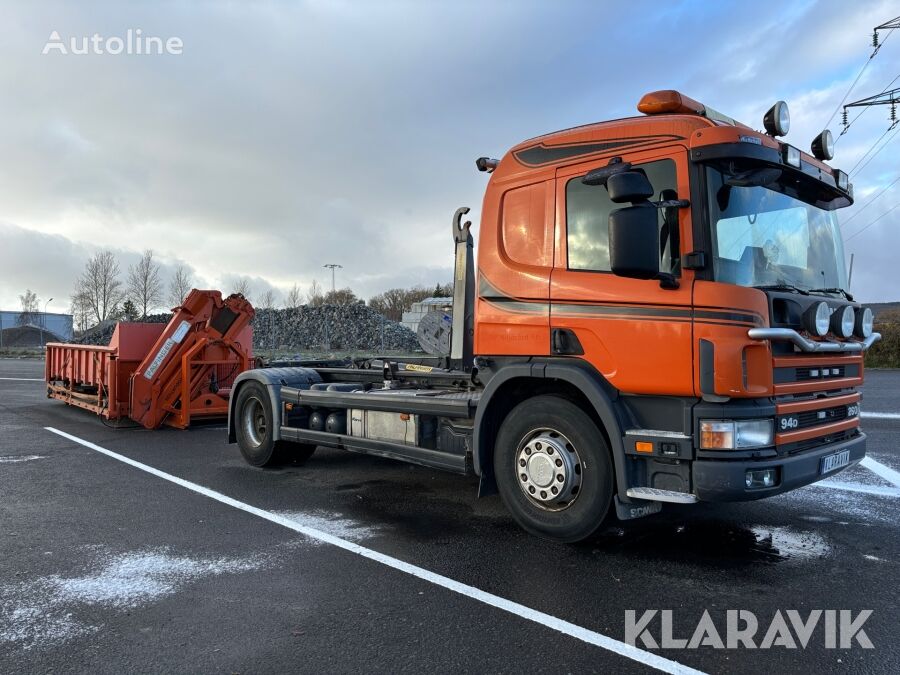 Prodaje se Scania 260 rol kiper sa kukom na aukciji