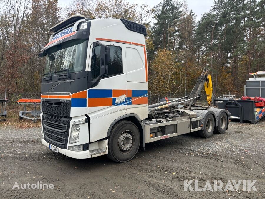 Prodaje se Volvo FH 6x4 rol kiper sa kukom na aukciji