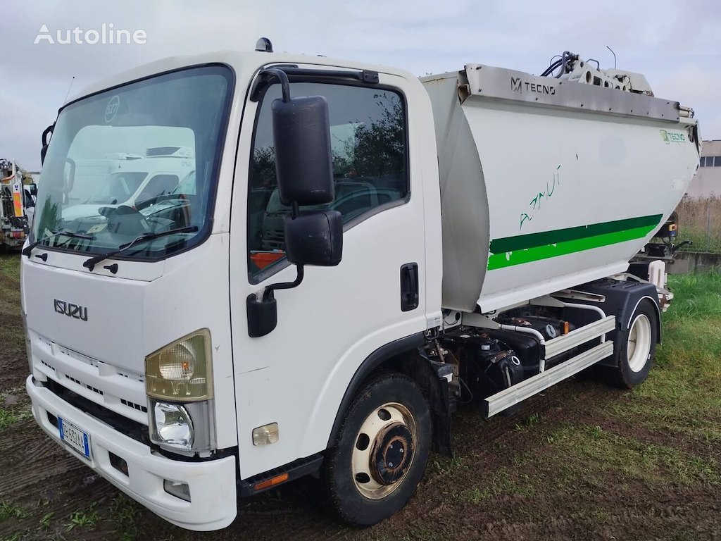 Isuzu N2R 75D kamion za smeće