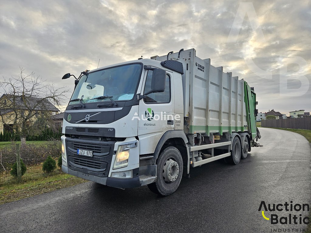 Prodaje se Volvo FM330 kamion za smeće na aukciji