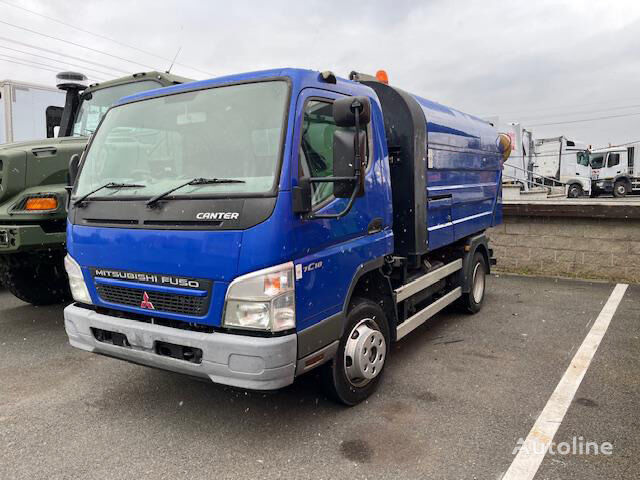 Mitsubishi Fuso Canter 7C18 vozilo za čišćenje ulica