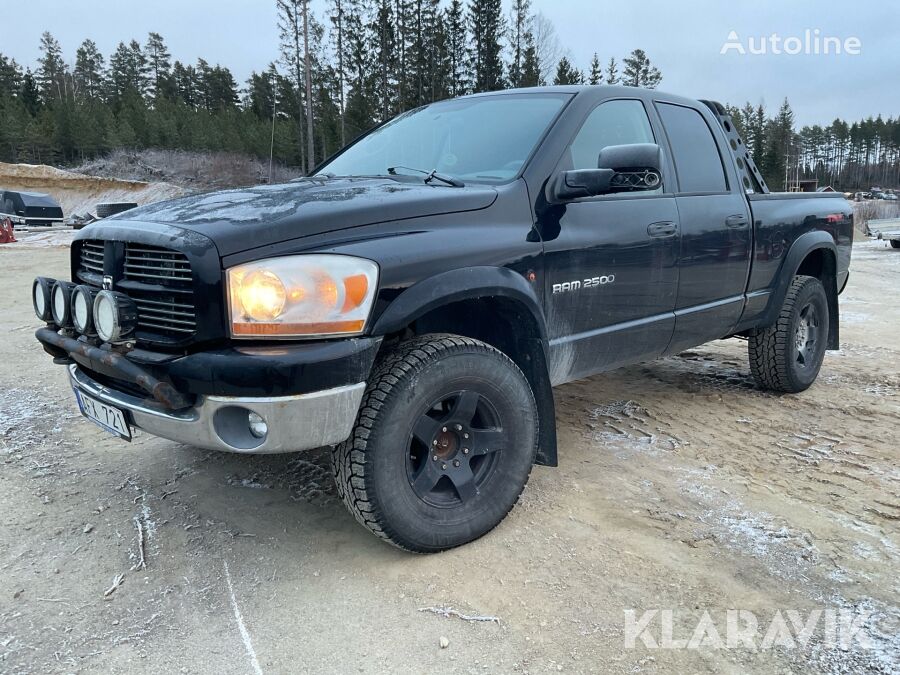 Prodaje se Dodge Ram 2500 pikap na aukciji