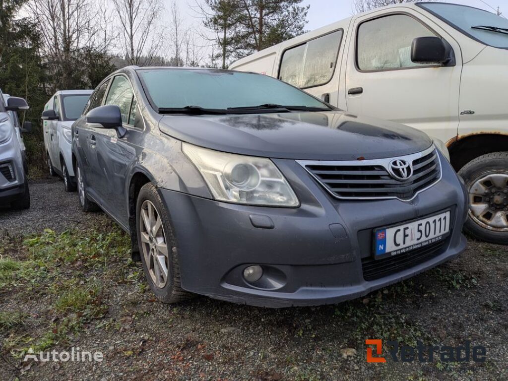 Prodaje se Toyota Avensis hečbek na aukciji