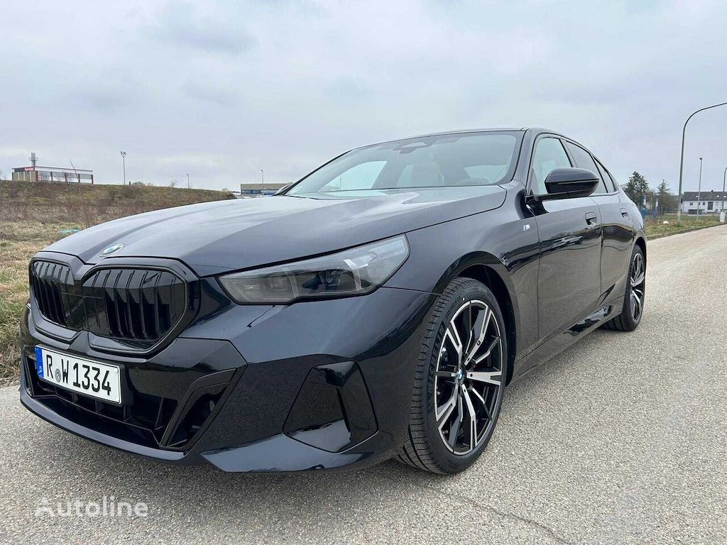 Prodaje se BMW 520i M Sportpaket Pro sedan na aukciji