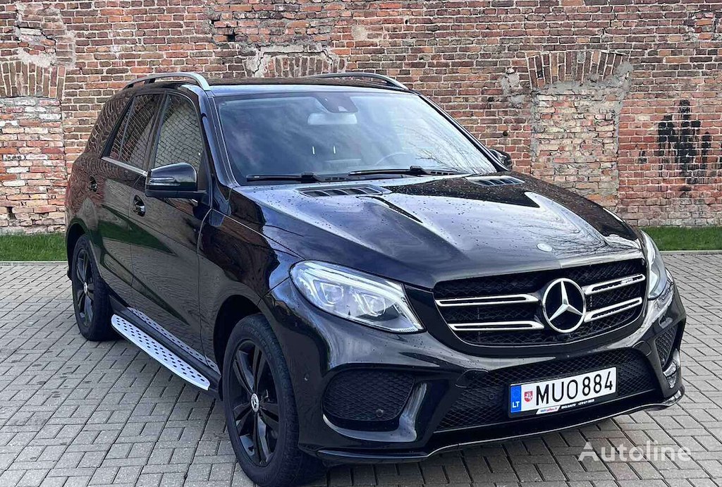 Mercedes-Benz ML250 krosover