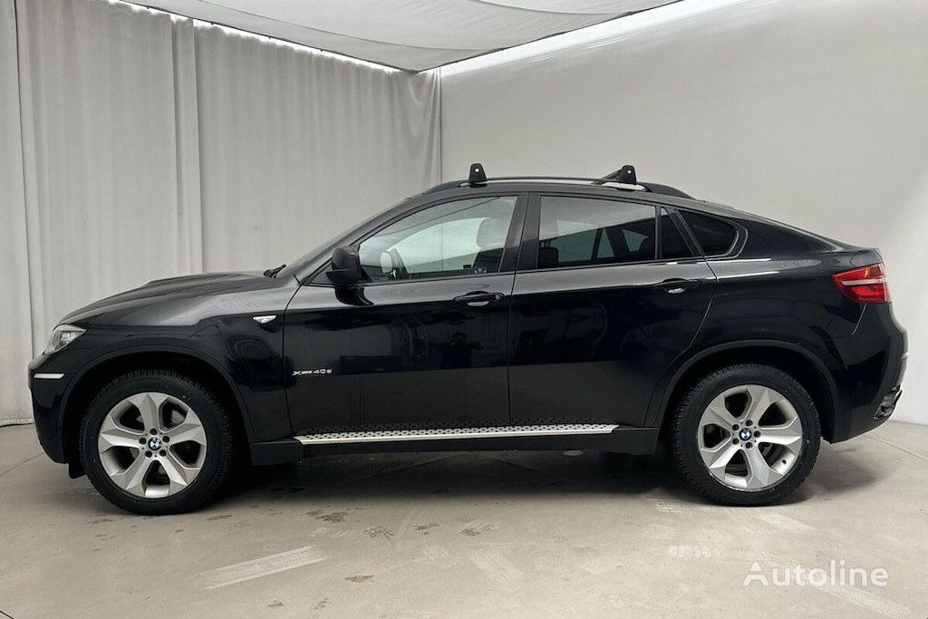 Prodaje se BMW X6 krosover na aukciji