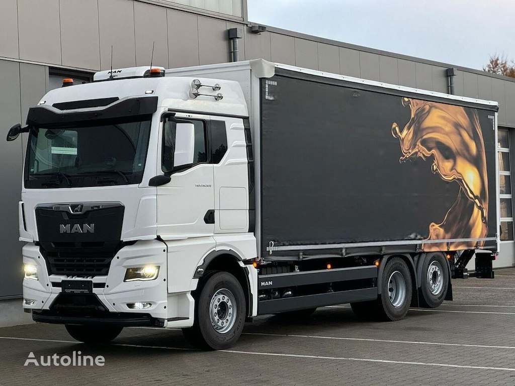 Novi MAN TGX 26.520 kamion s ceradom