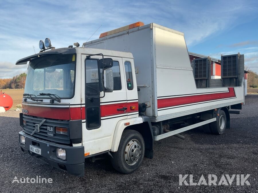 Prodaje se Volvo FL6 šlep auto na aukciji