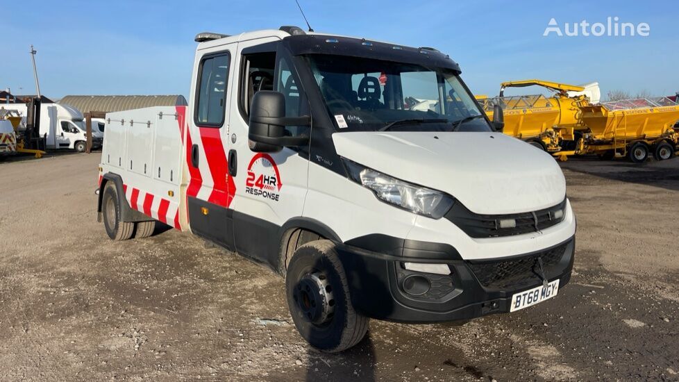 Prodaje se IVECO DAILY 70-180 EURO 6 šlep auto na aukciji