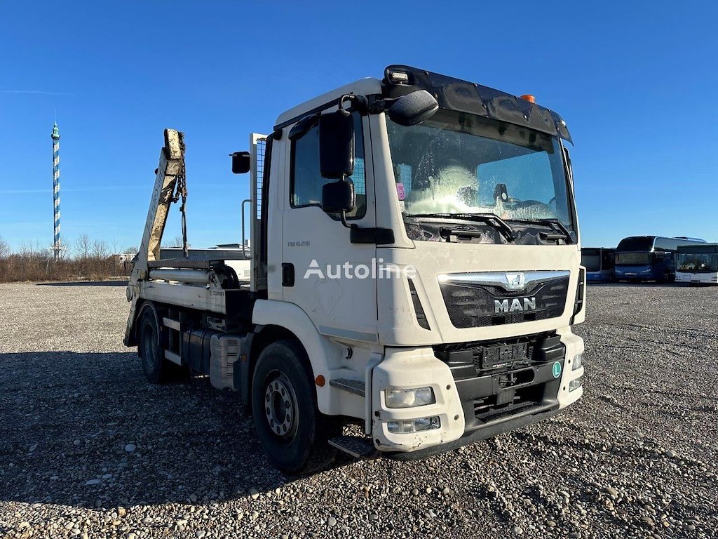 MAN TGM 18.290 kamion autopodizač kontejnera