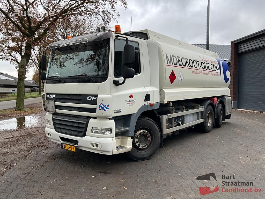 DAF FAN CF85.360 6x2 Euro 5 Tankwagen 4 Compartementen 22900 liter autocisterna