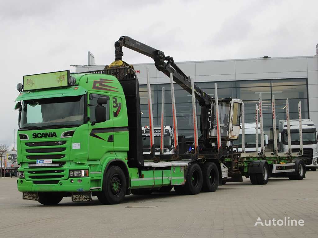 Scania R 520 kamion za prevoz drva + šumarska prikolica