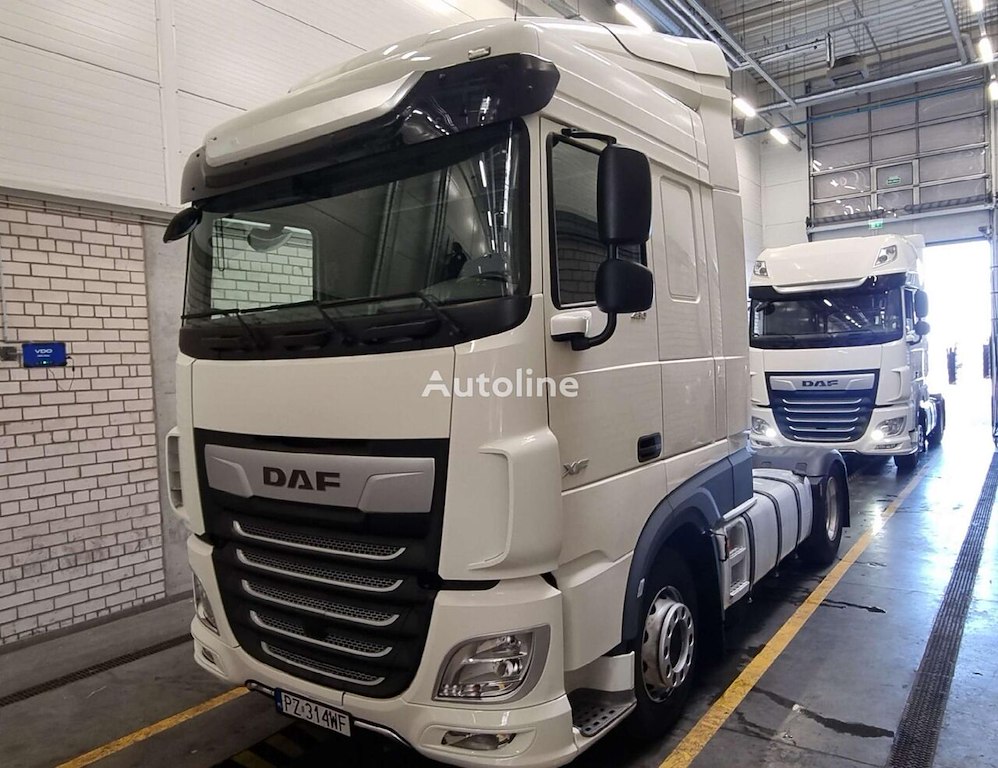 Prodaje se DAF XF 480 tegljač na aukciji