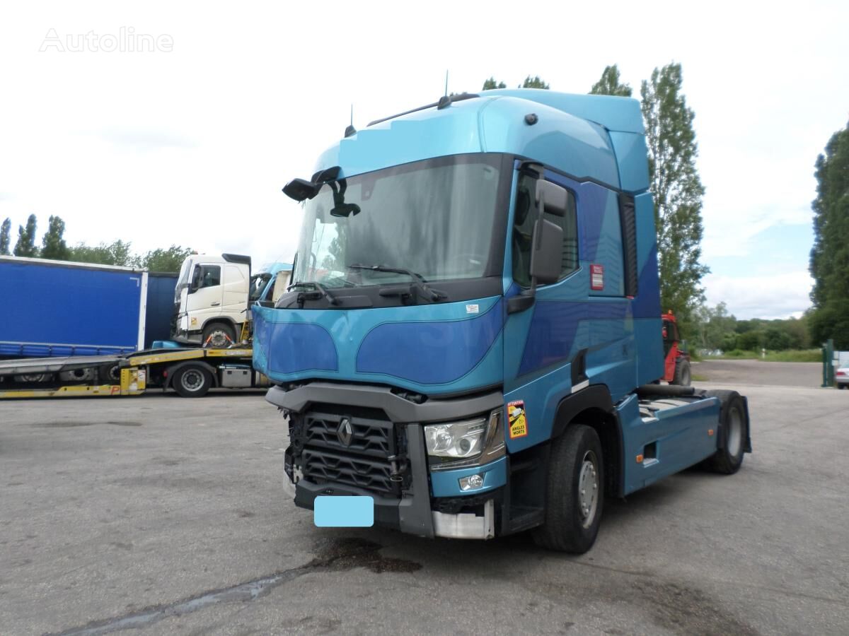 Renault Gamme T 460 tegljač nakon udesa