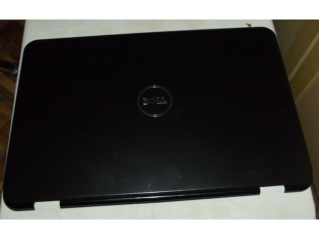 Dell Inspiron M5010 - Kuciste ekrana