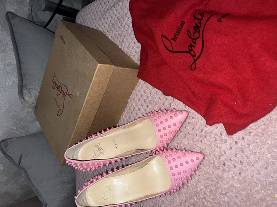 Christian Louboutin štikle