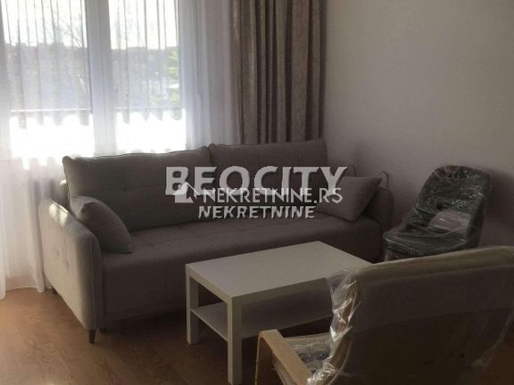 Novi Sad, Grbavica, Doža Đerđa, 2.0, 43m2, 600EUR