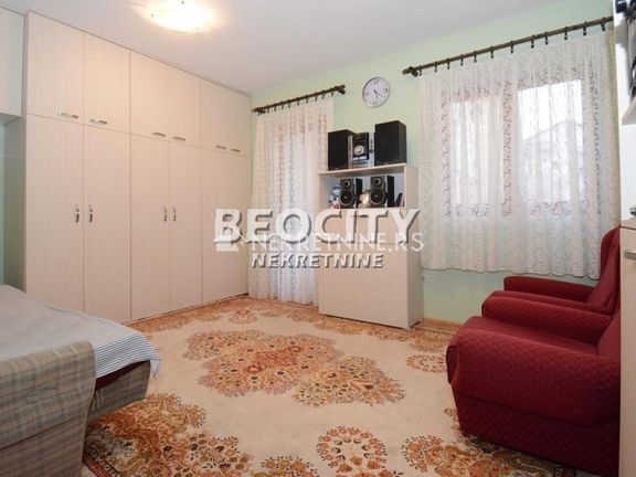 Voždovac, Medaković, Hanibala Lucića , 1.5, 37m2, 82000EUR