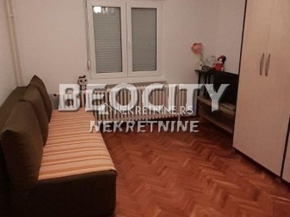 Novi Sad, Satelit, Antuna Urbana, 1.0, 33m2, 75900EUR